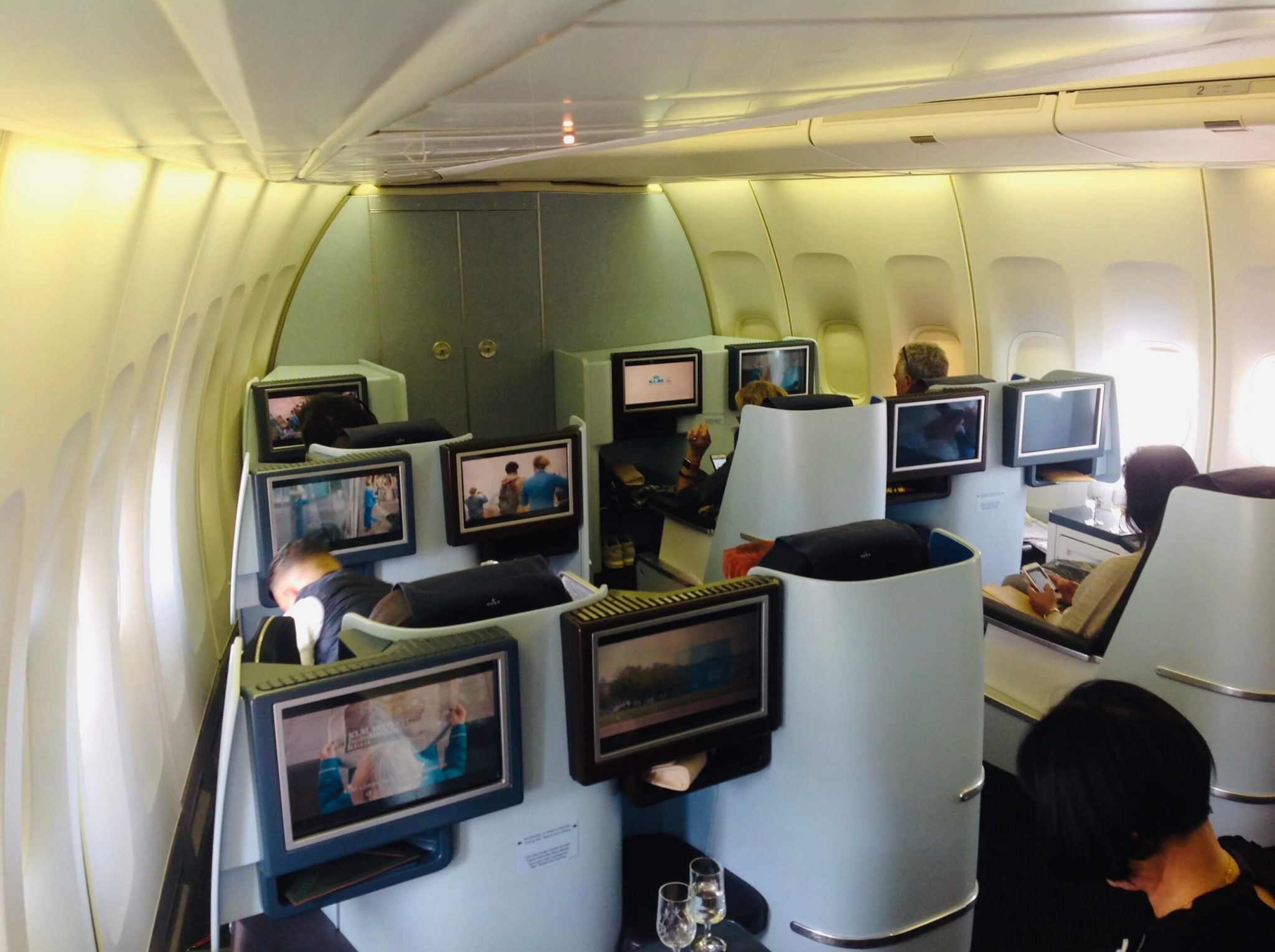 Review: KLM Boeing 747 World Business Class (Lower) - Upon Boarding