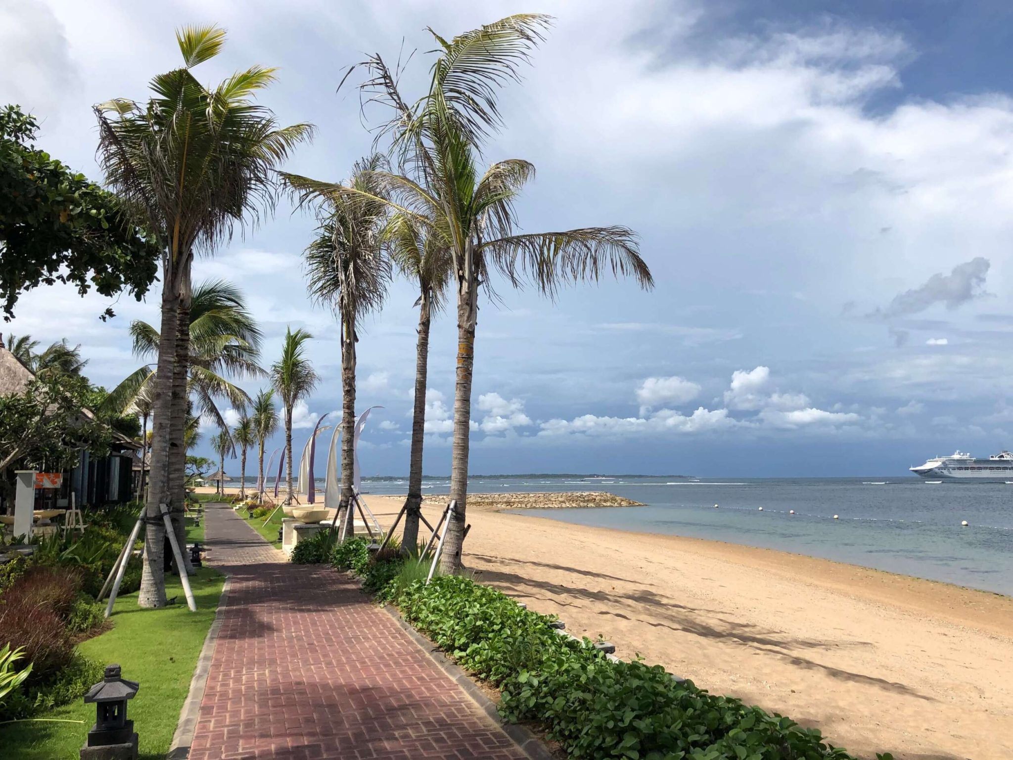 Review: Conrad Bali | Upon Boarding