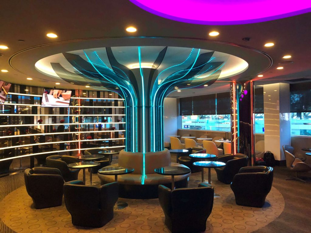 Review: EVA Air Boeing 777 Royal Laurel Business Class - Upon Boarding